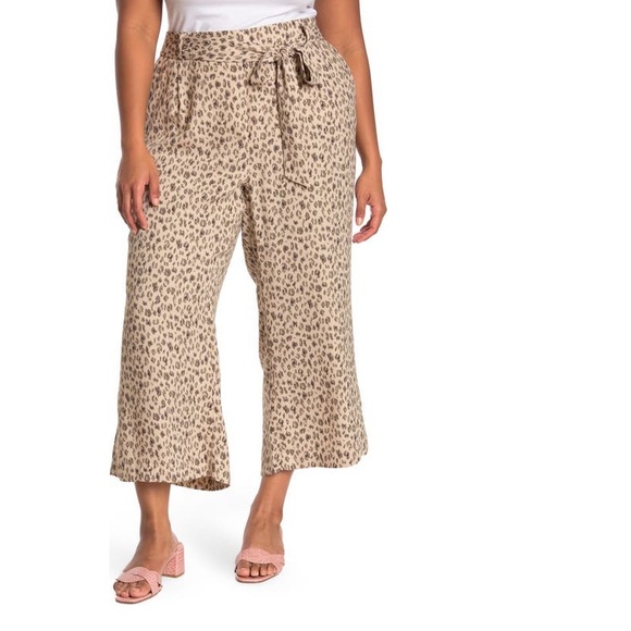 Halogen | Pants & Jumpsuits | Halogen Cheetah Print Pants | Poshmark